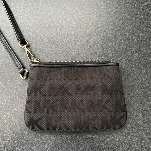 Michael Kors | Bags | Michael Kors Classic Black Mk Logo Wristlet ...